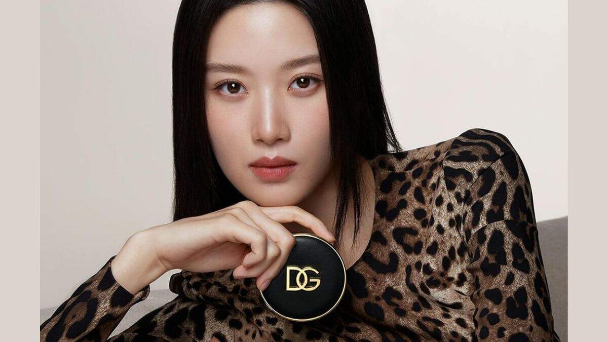 K-Drama Star Moon Ga Young Shines in Dolce & Gabbana Beauty’s Latest ...