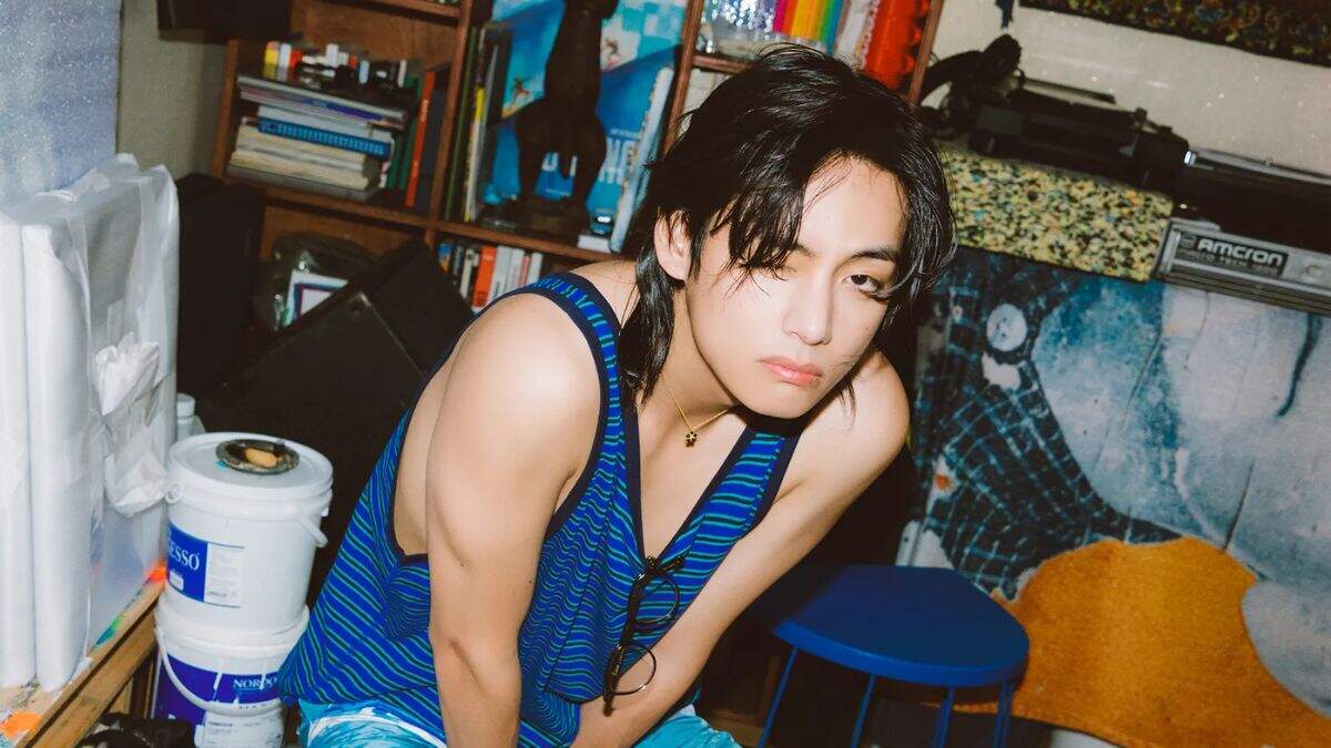 BTS V's 'Layover' Vinyl Vanishes Fast: Fans Worldwide Flock to Buy