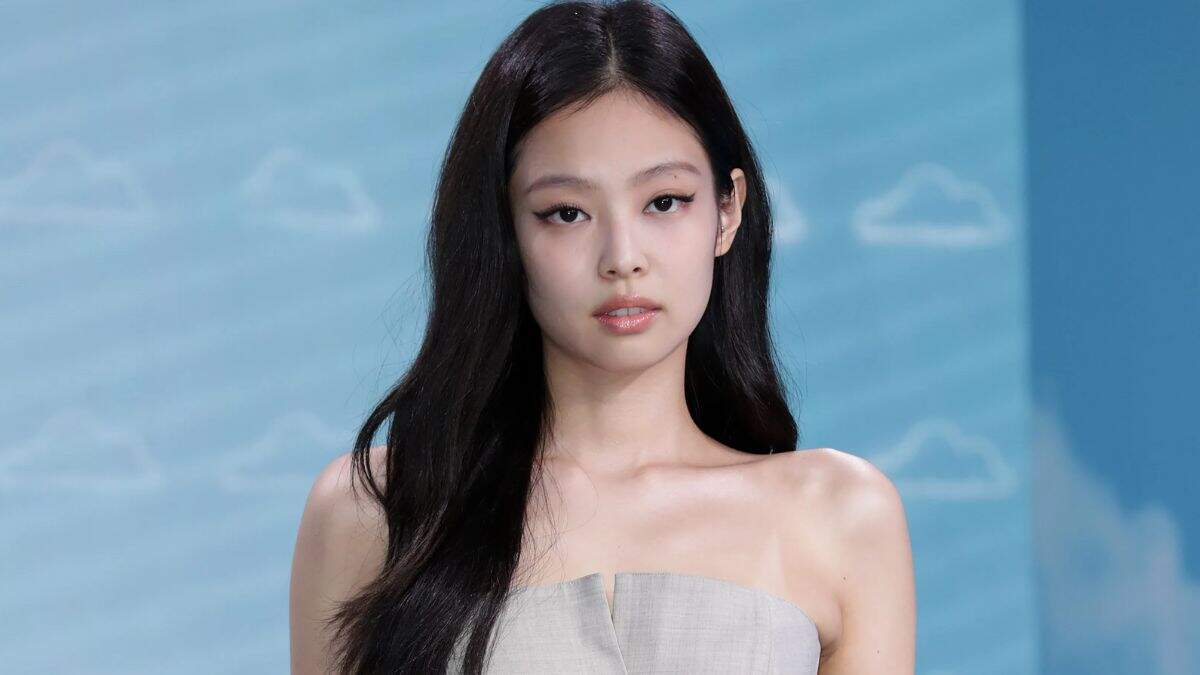 Jennie’s Voice Message Leaves Fans Guessing: What’s the Meaning Behind ...